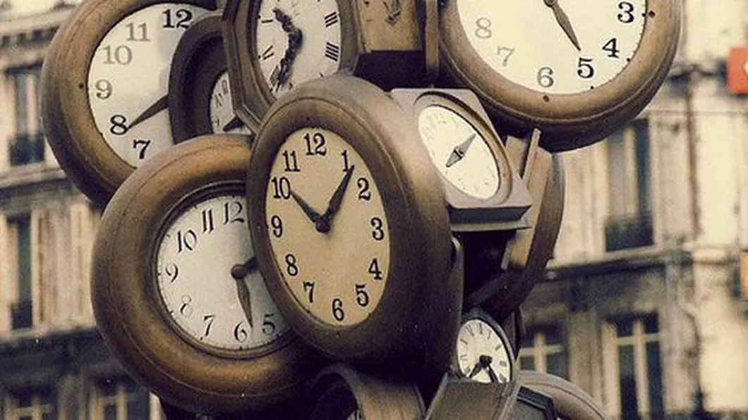 Semnificatia tuturor orelor fixe! Ce inseamna cand te uiti la ceas si ...