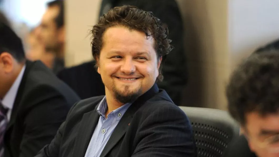 Ștefan Vuza dă o nouă lovitură în Iași cu ajutorul lui Paris Romeo Mungiu