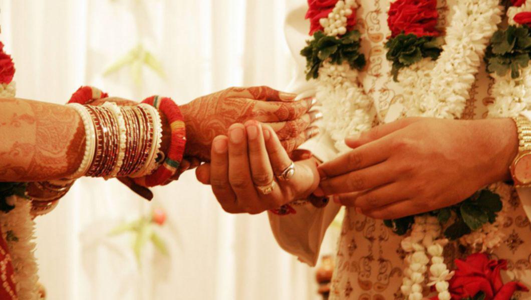 Un mire din India şi-a abandonat mireasa în momentul în care a văzut