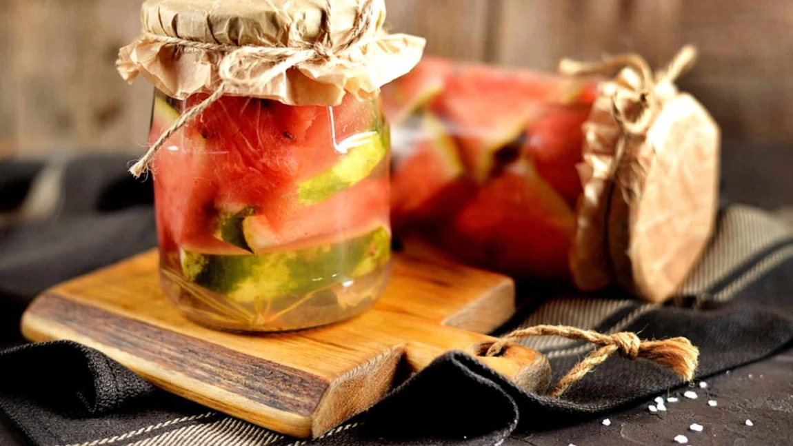 Pepene murat la borcan. Rețeta tradițională cu care vei pregăti niște ...