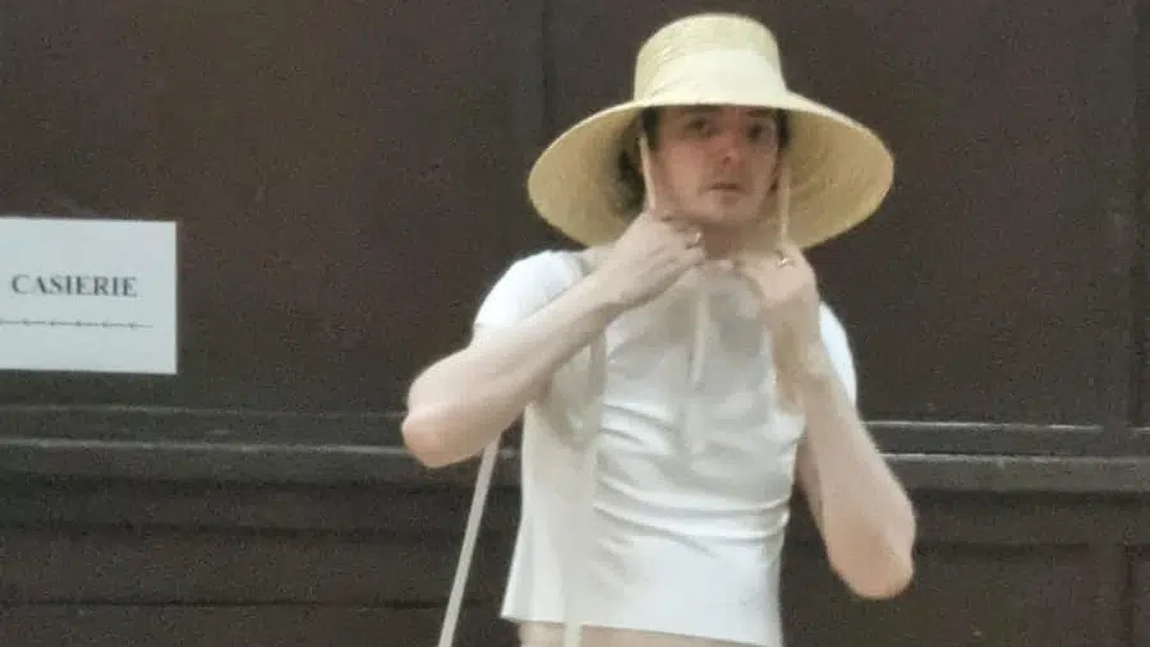 Reacția Universității București, după ce un tânăr lector a fost ...