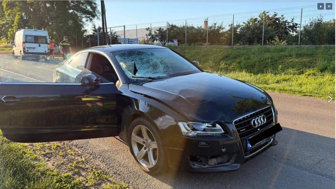 Accident mortal! Bărbat lovit de mașină în timp ce traversa! Șoferului ...