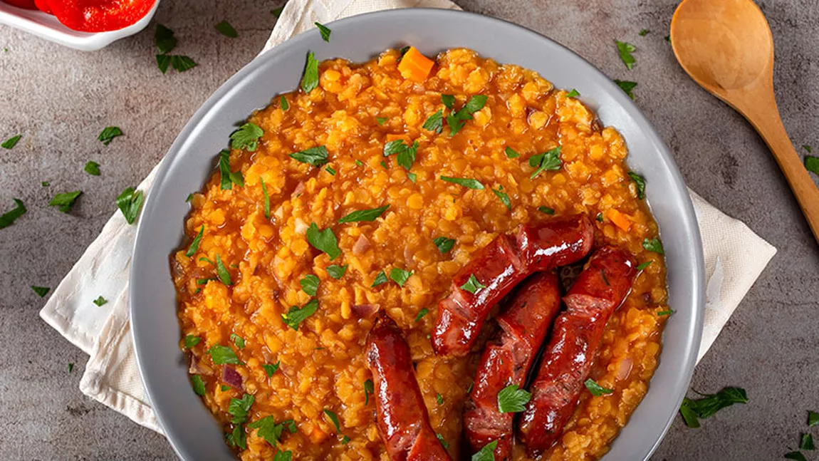 Mâncare de linte roșie pentru încălzit oasele. O rețetă de post sau cu ...