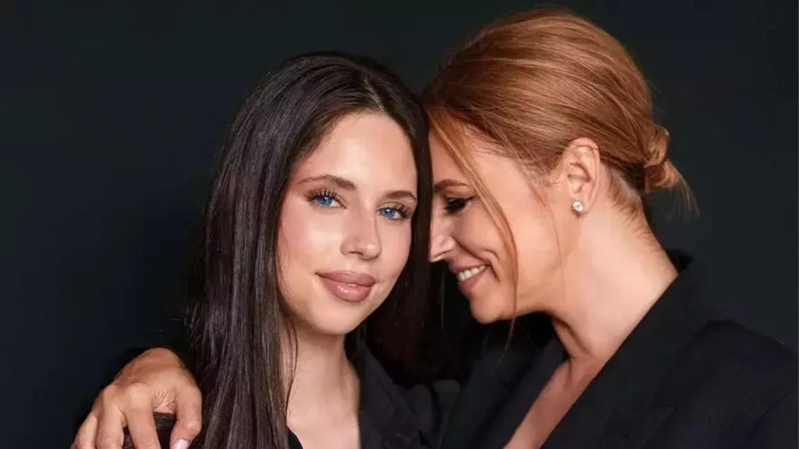 Violeta Bănică, impecabilă într-o ținută neagră cu detalii din dantelă ...