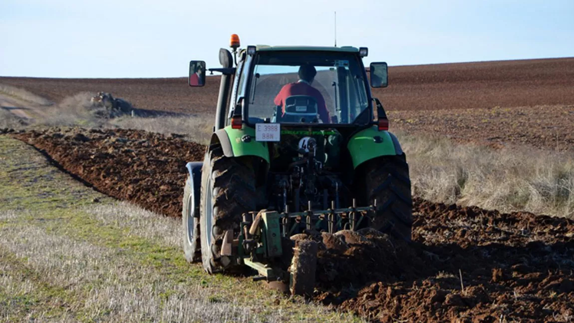 Tinerii fermieri sunt excluși din programul Rabla pentru