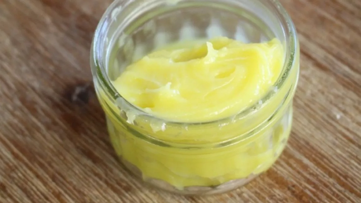 Cum se prepara crema de rostopasca, leac pentru negi, veruci, furuncule ...