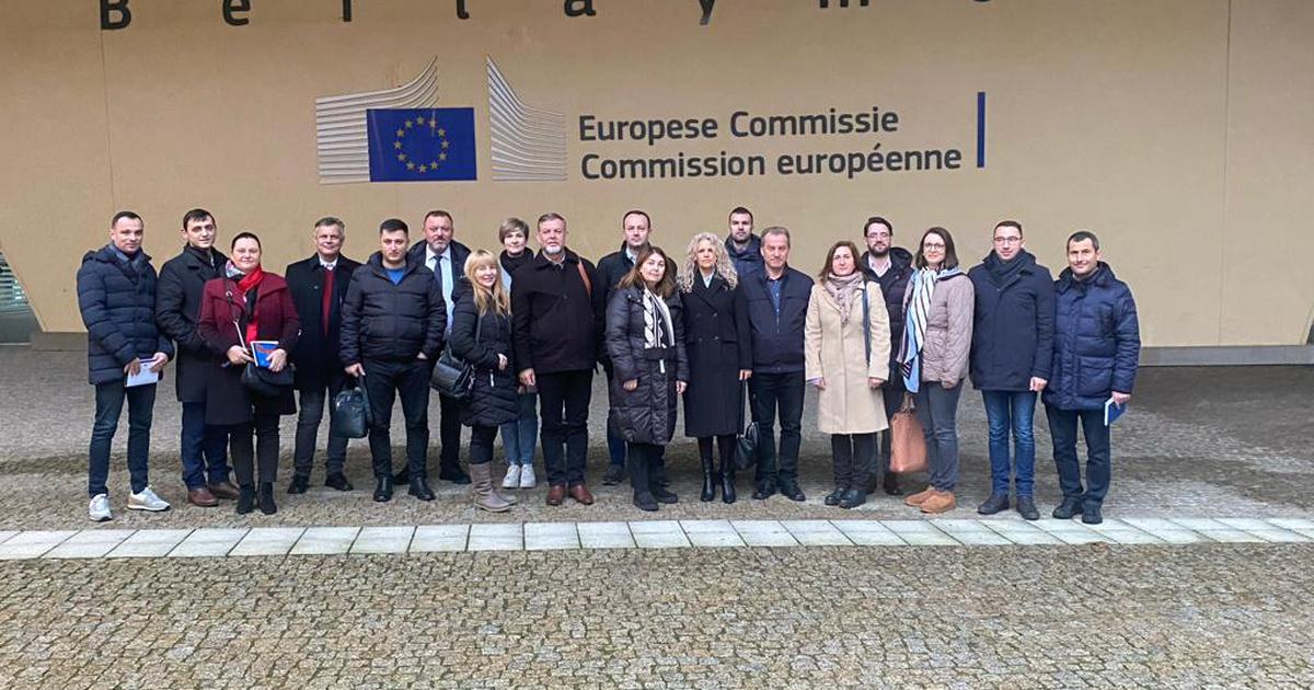 Marian Uscatu, despre proiectul „Construim Europa împreună cu ...