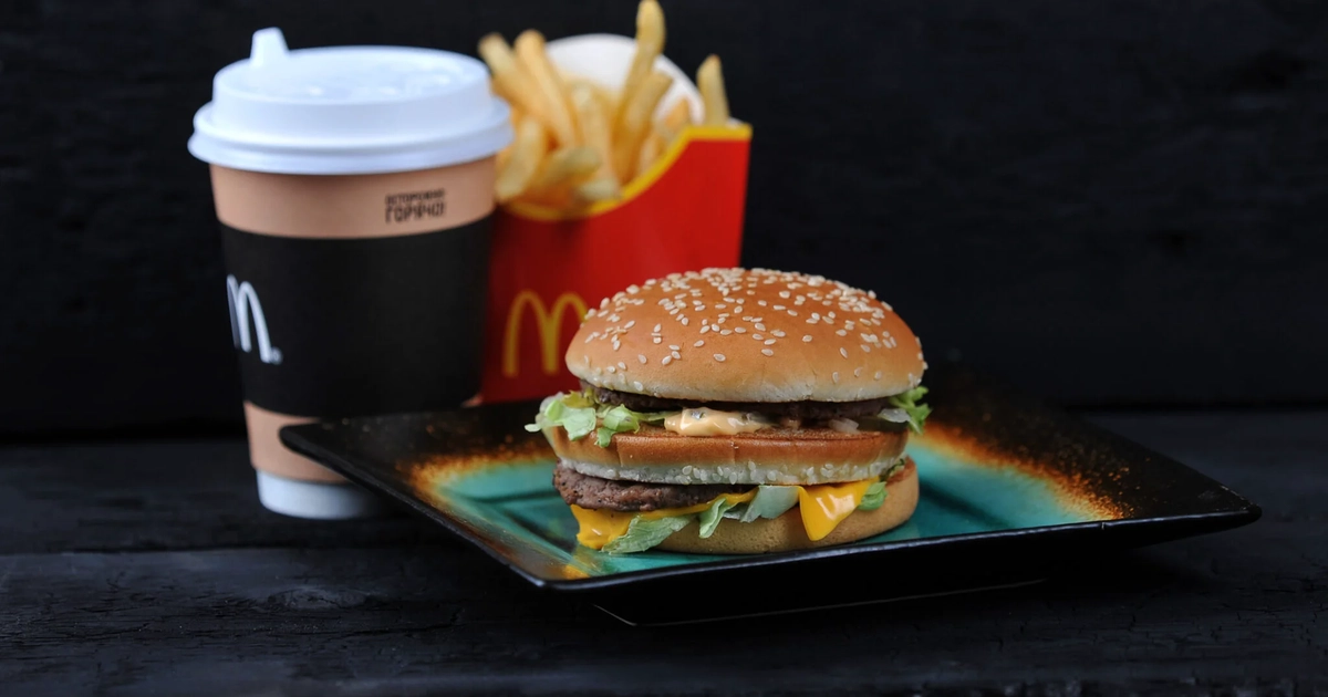 McDonald's începe revoluția. Burgerii vor fi schimbați • Buna Ziua Iasi ...