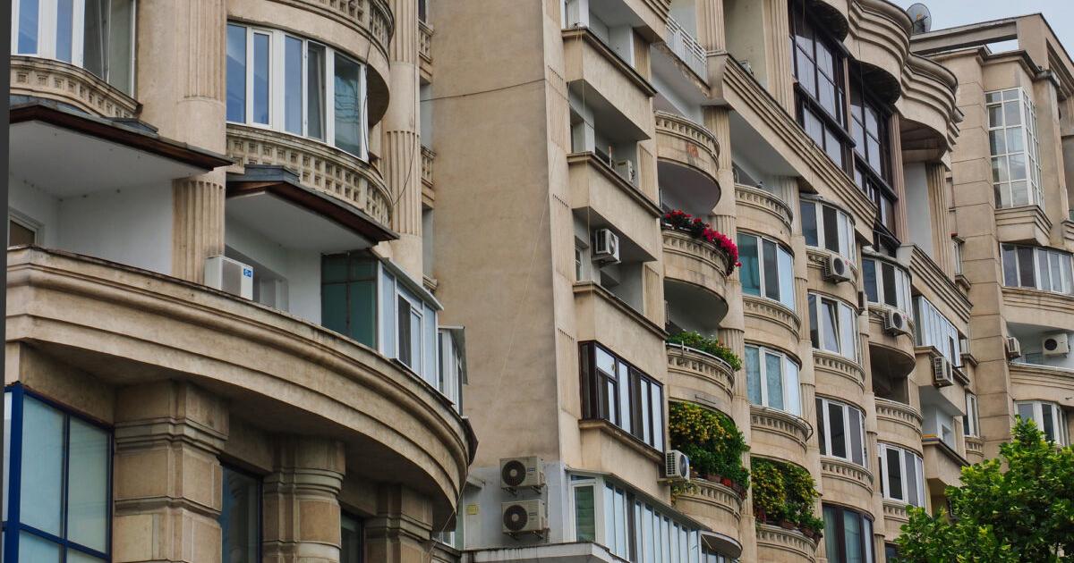 Amendă de 10.000 de lei pentru cei care stau la bloc și fac asta. Iată legea care îi vizează pe ...