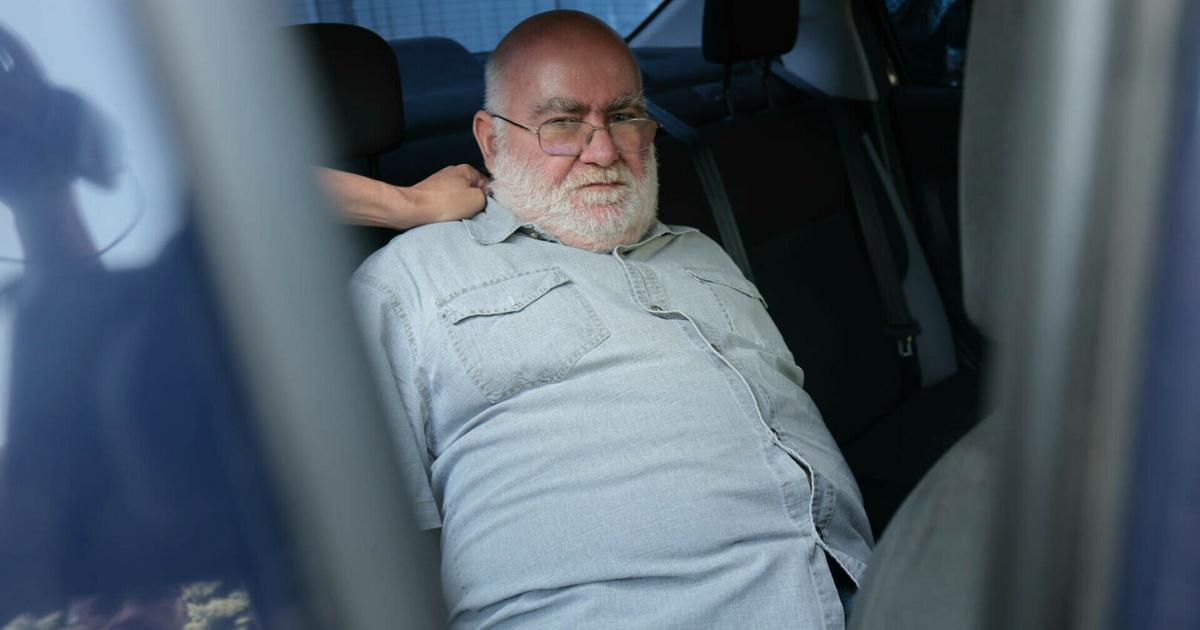 Sociologul Alfred Bulai, arestat pentru că hărțuia sexual studentele la ...