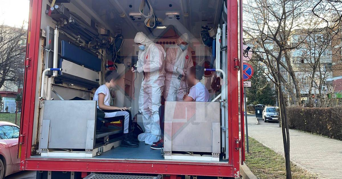 Incident la Iași! Trei copii s-au intoxicat, la un laborator de chimie ...