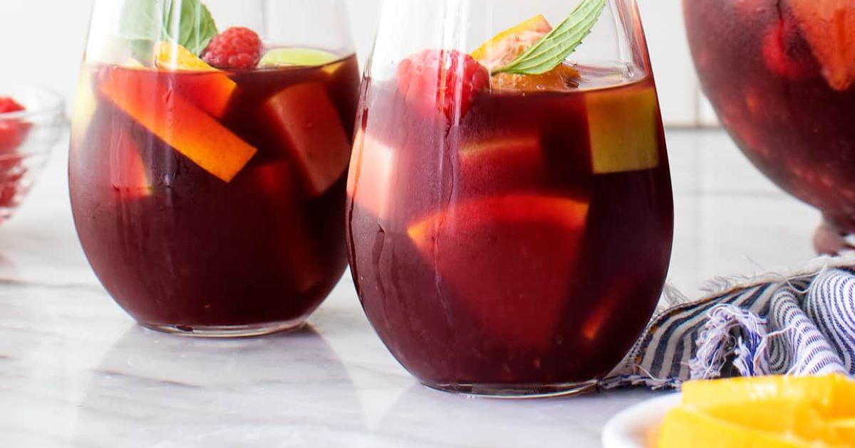 Sangria – Rețetă clasică și ușor de preparat