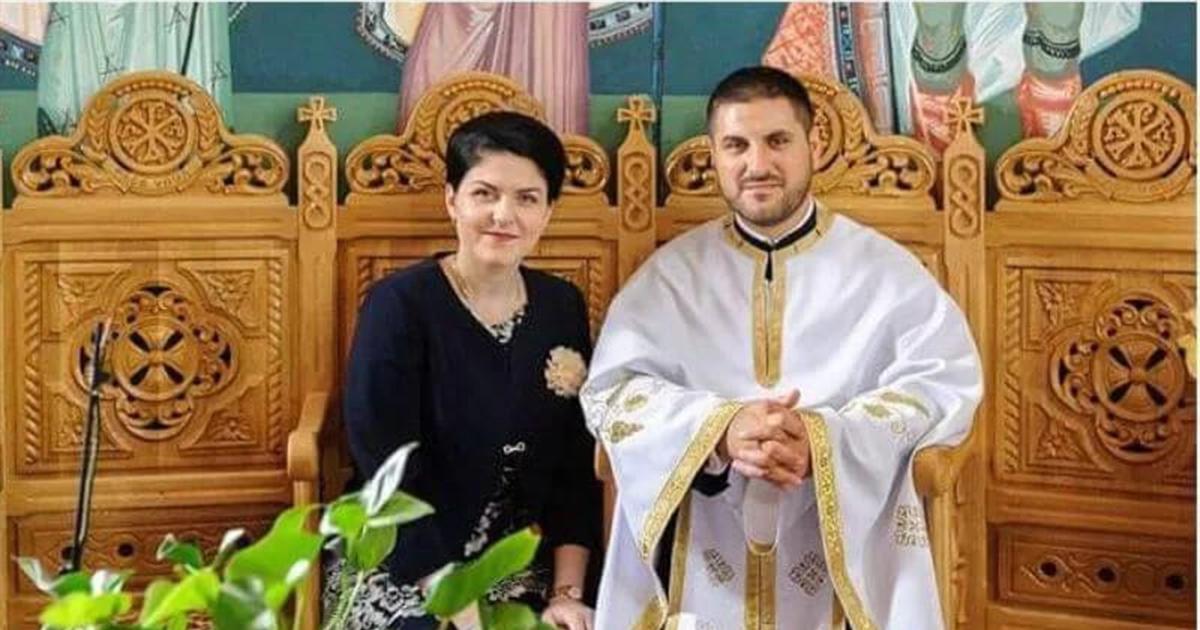 Coana preoteasă Alina Apostol, primărița PNL de la Ciortești