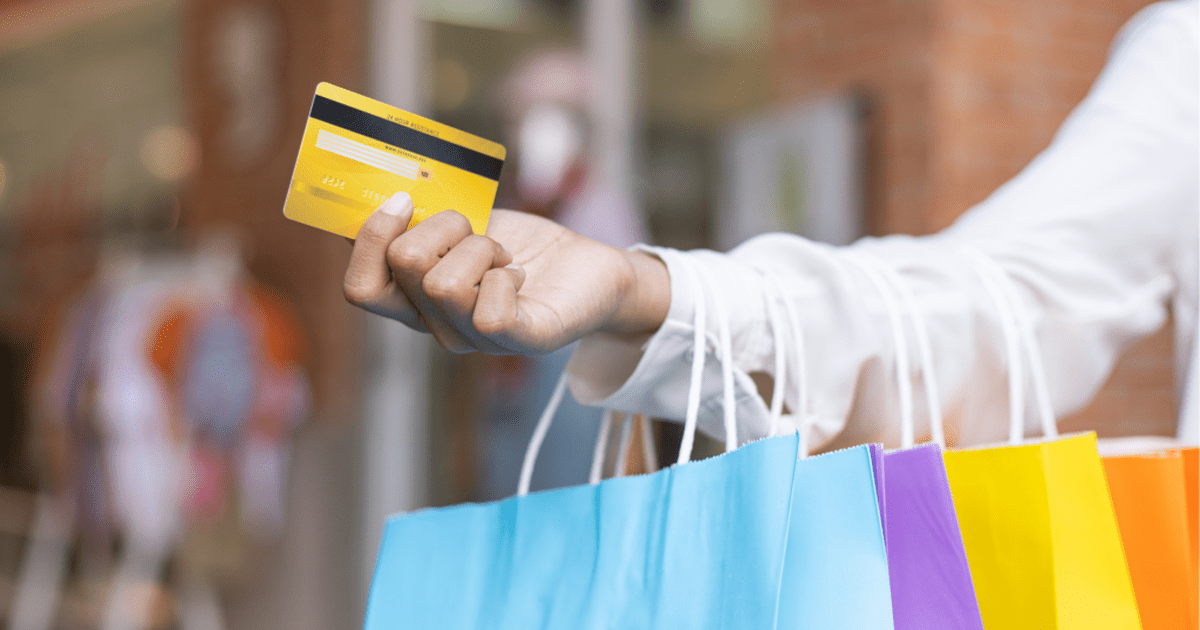 Cumpărăturile făcute cu cardul vor fi monitorizate de ANAF! Se trece la ...