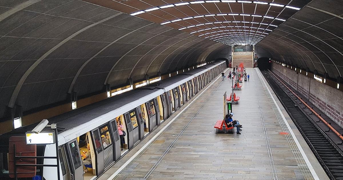 Cea mai adâncă stație de metrou de pe planetă! Unde se află și cum ...