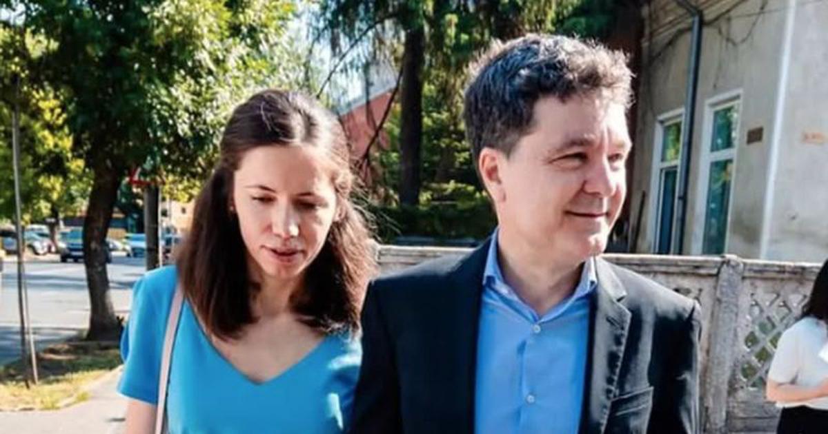 Cine este și cum arată Mirabela Grădinaru, partenera de viață a lui ...