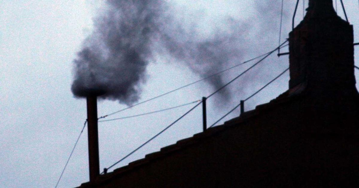 Fum negru la Vatican! Ce înseamnă acest lucru • Buna Ziua Iasi • BZI.ro