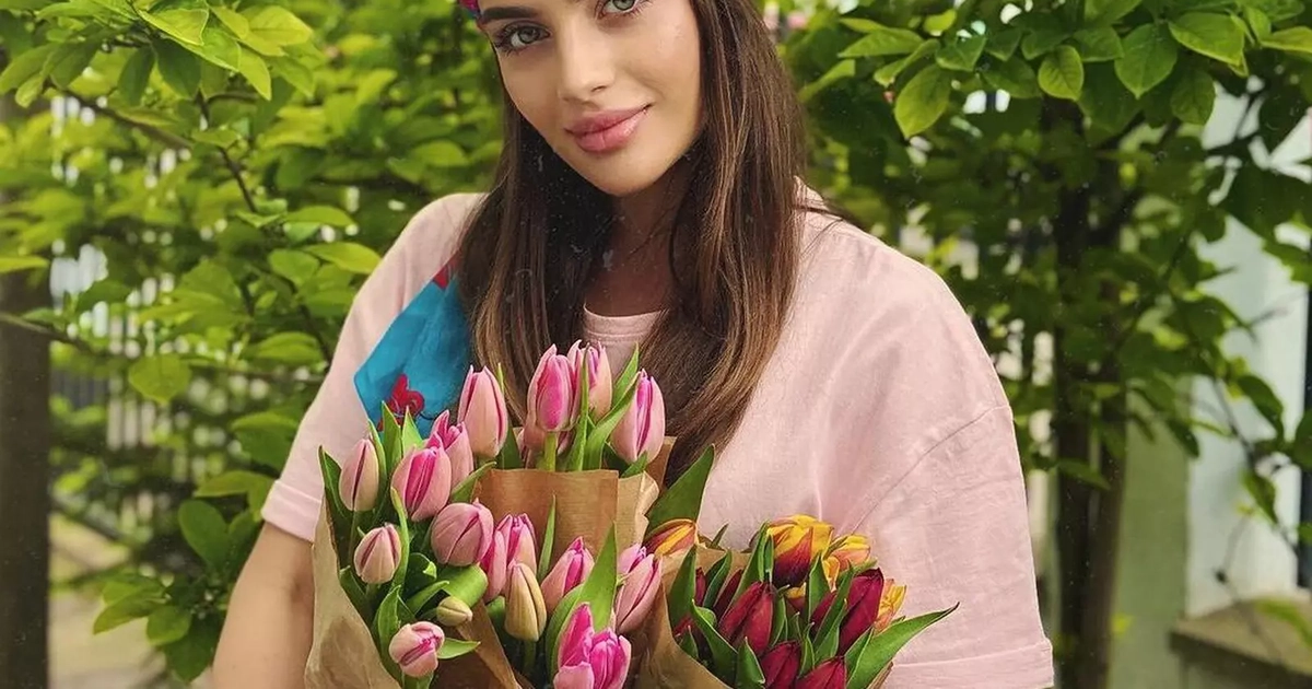 Ana Bodea, copia fidelă a mamei sale! Imagini rare cu cea care i-a ...