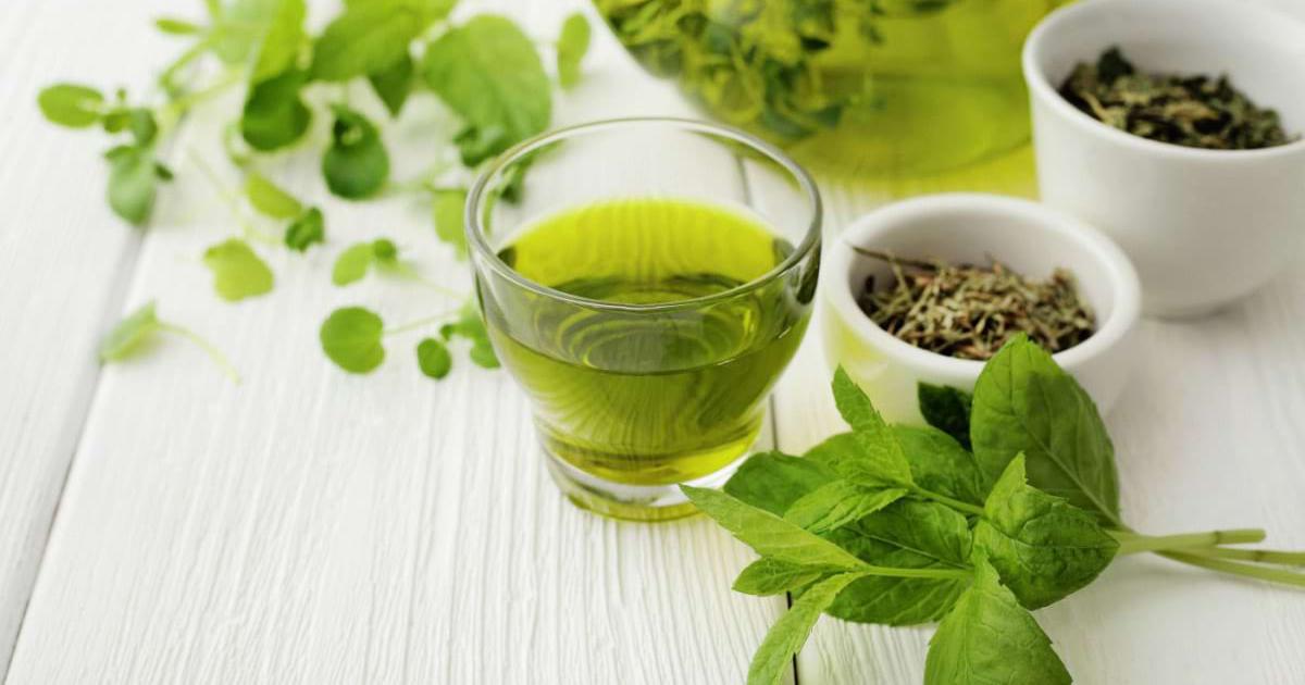 De ce este bine să consumi ceai verde chinezesc? Beneficii despre care ...