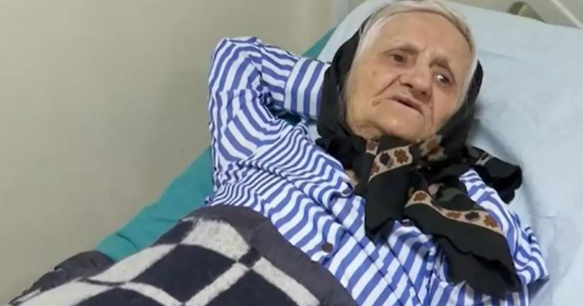 O bătrână de 84 de ani a fost abandonată de cei 9 copii, în spital ...