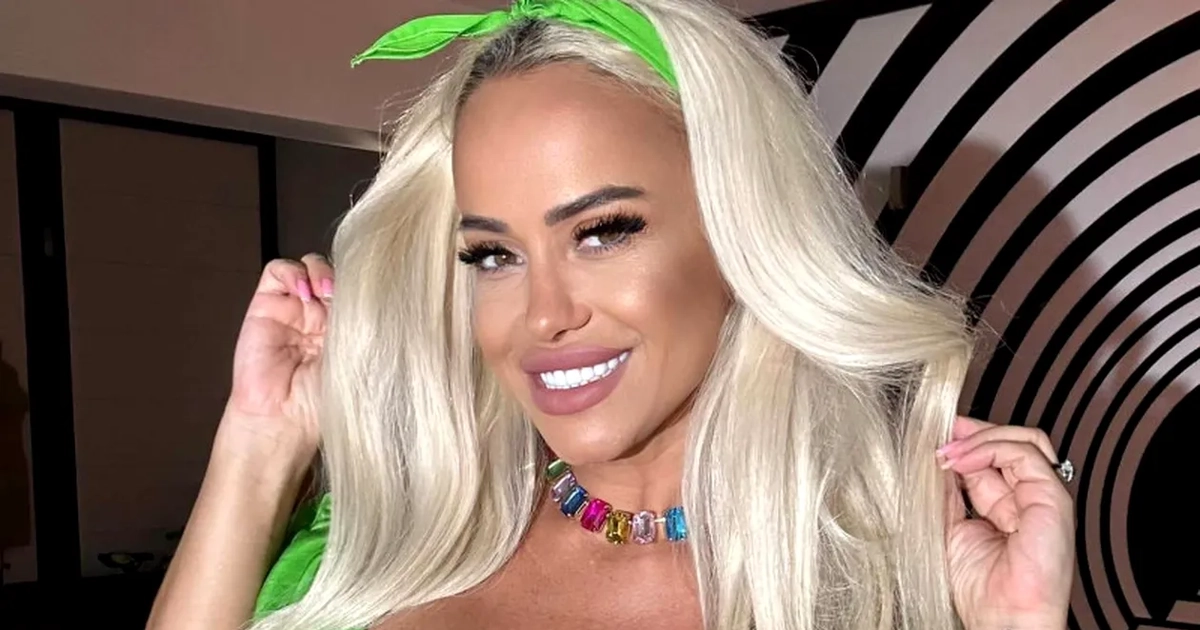 Anda Adam, în centrul unui nou scandal online. Fotografia din zăpadă ...