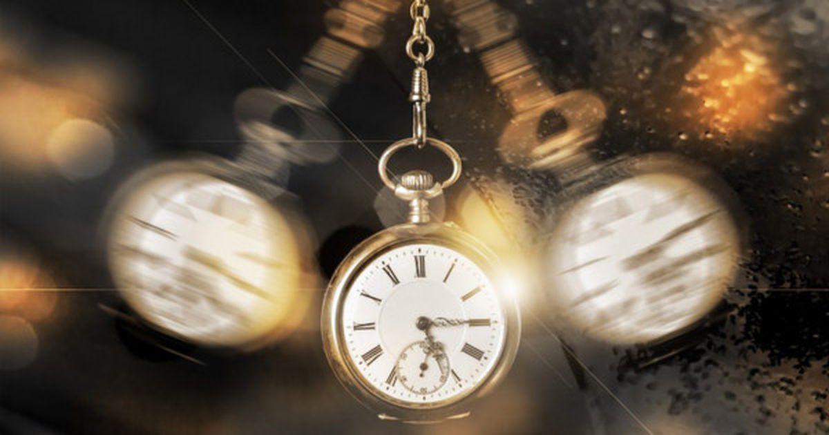 Ce inseamna cand te uiti la ore fixe. Semnele universului prin numerologie
