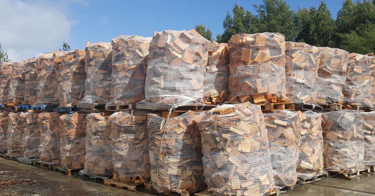 IPJ Iași cumpără lemne de foc de peste 400.000 de lei