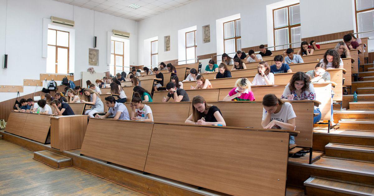 Care sunt cele mai „inutile” facultăți din România. Nu îți găsești loc ...