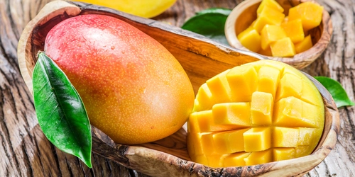 Cum se mănâncă mango. Ce poți pregăti din acest fruct exotic