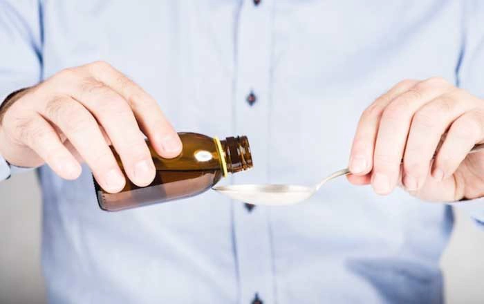 Calmare tuse seacă: Medicamente recomandate pentru tratarea acesteia ...