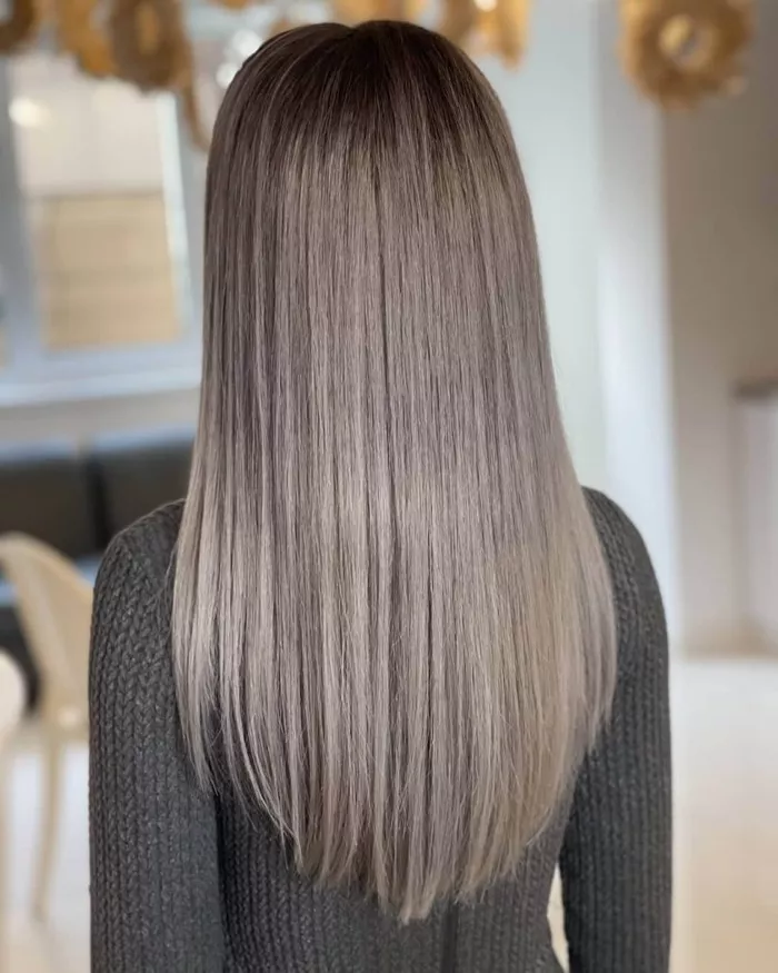 Tunsoare în V: Una dintre tendinţele acestei primăveri