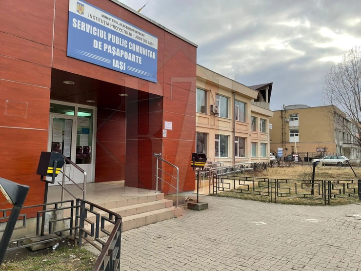 Serviciul de Pașapoarte Iași eliberează mai multe documente