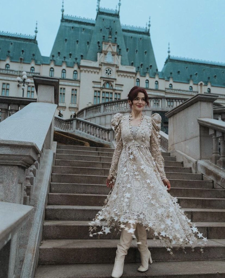 Una dintre cele mai iubite influenceriţe din România, musafiră la